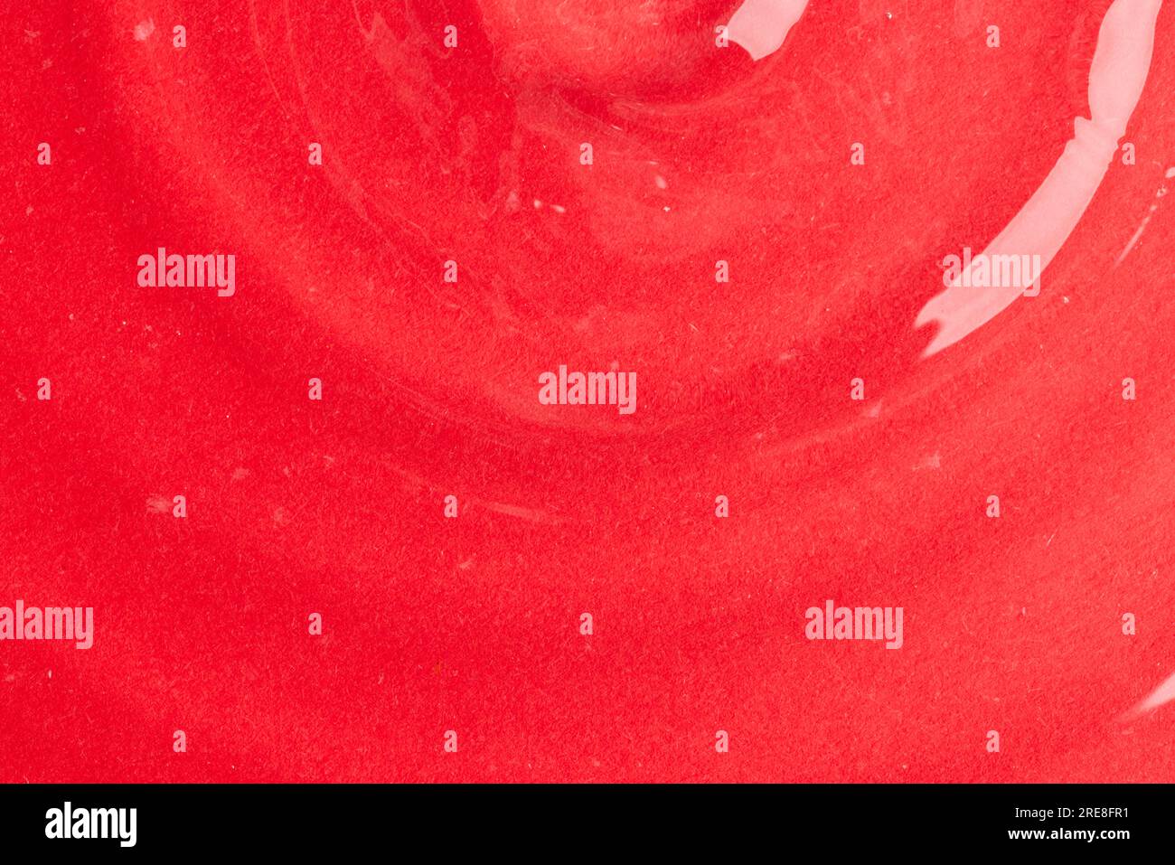 Red water background ripples hi-res stock photography and images - Alamy