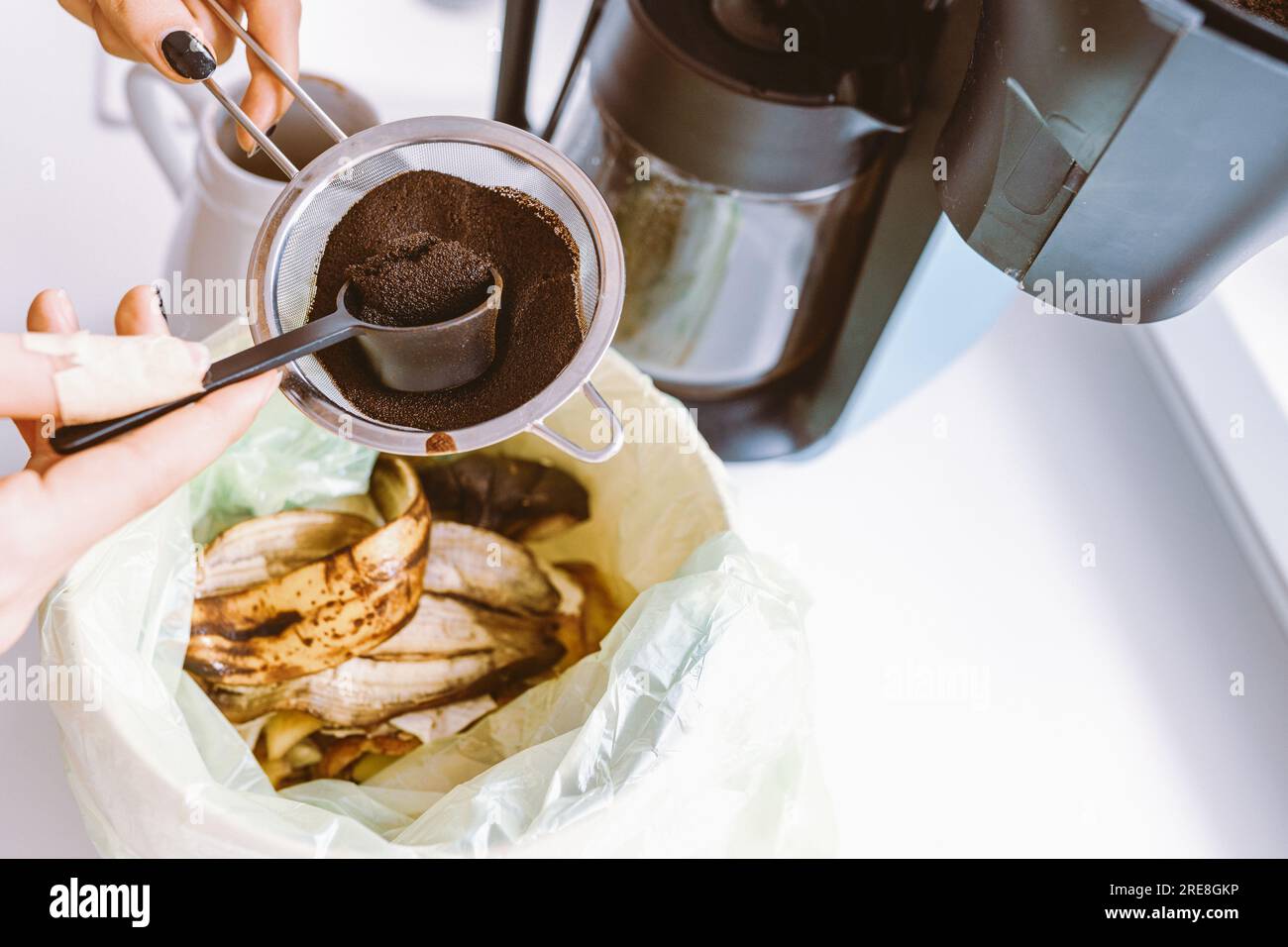 Kitchen compost machine hi-res stock photography and images - Alamy