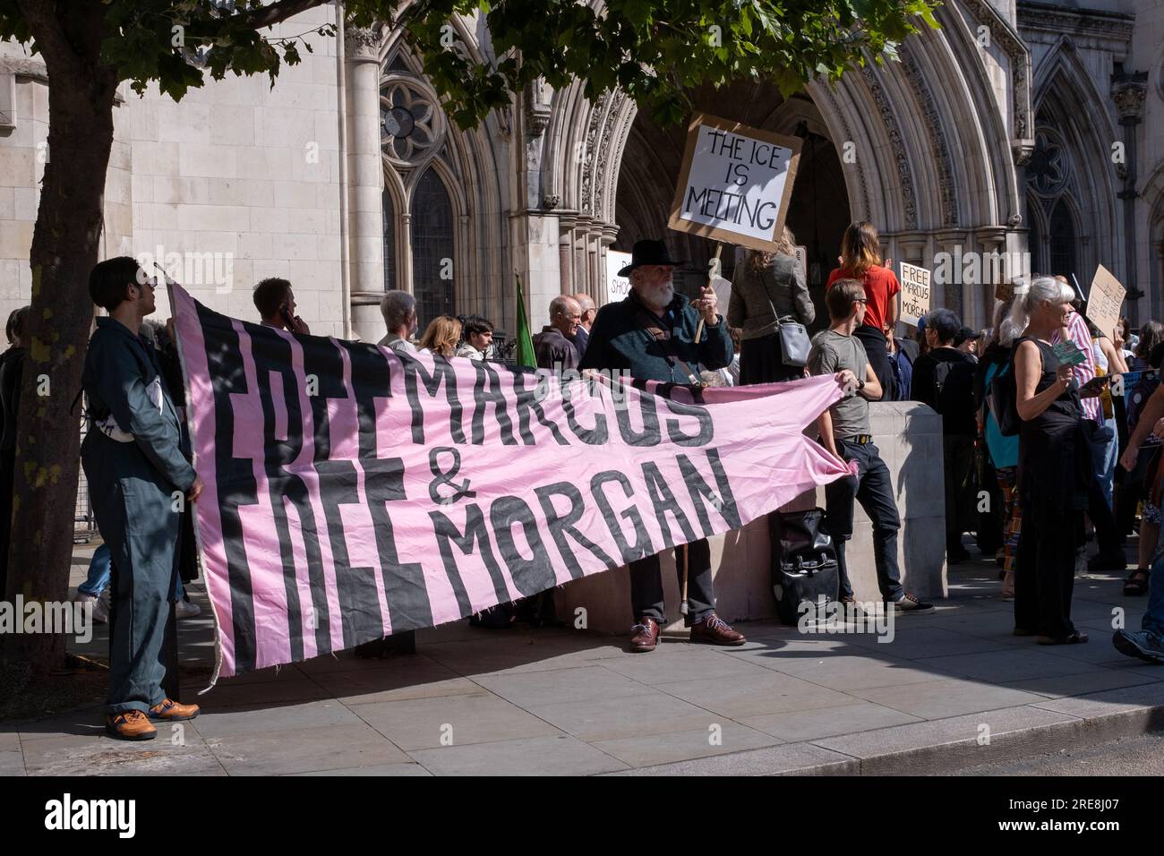 Supporters of the jailed Just Stop Oil activists, Marcus Decker and ...