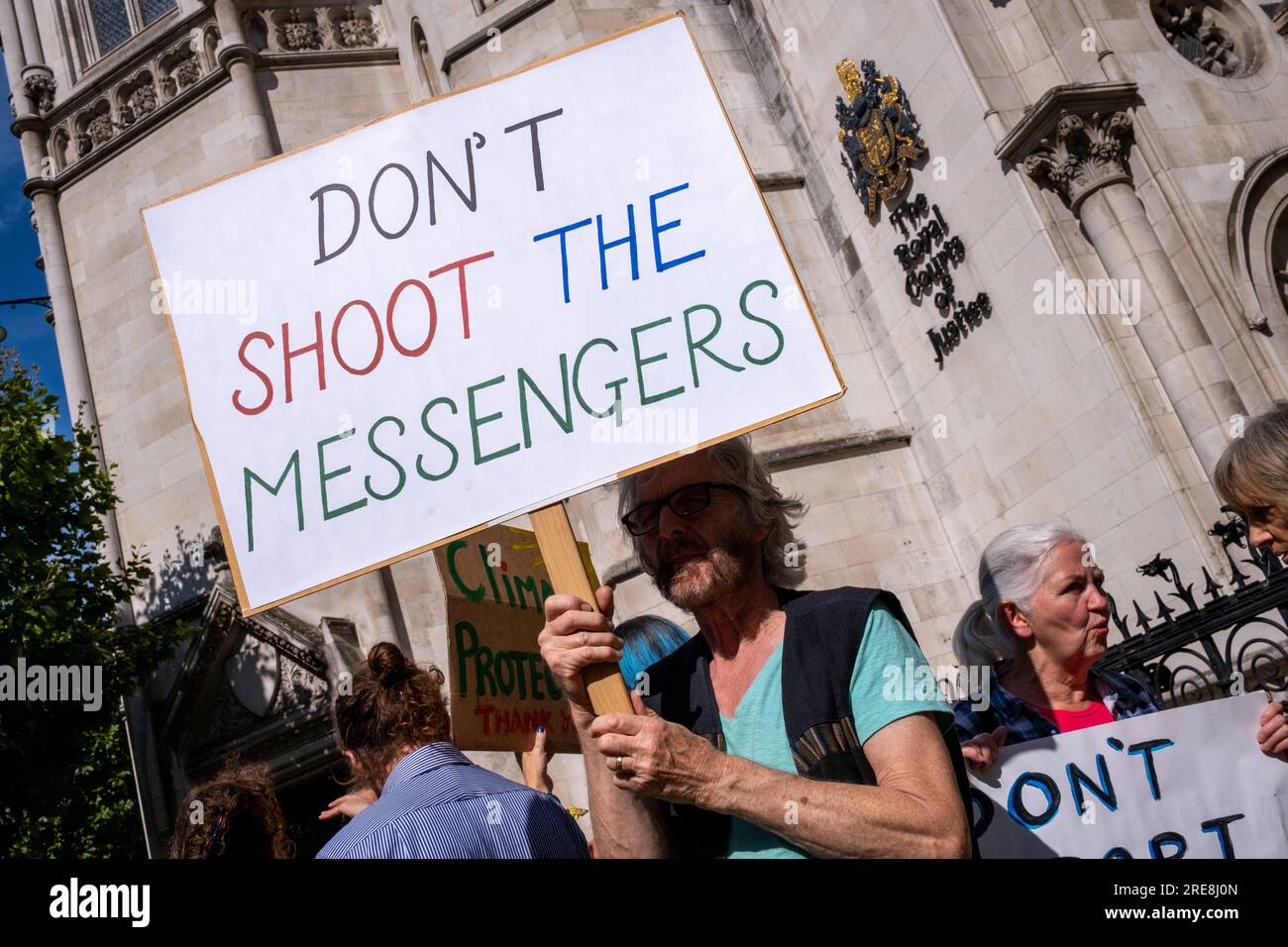 Supporters of the jailed Just Stop Oil activists, Marcus Decker and ...