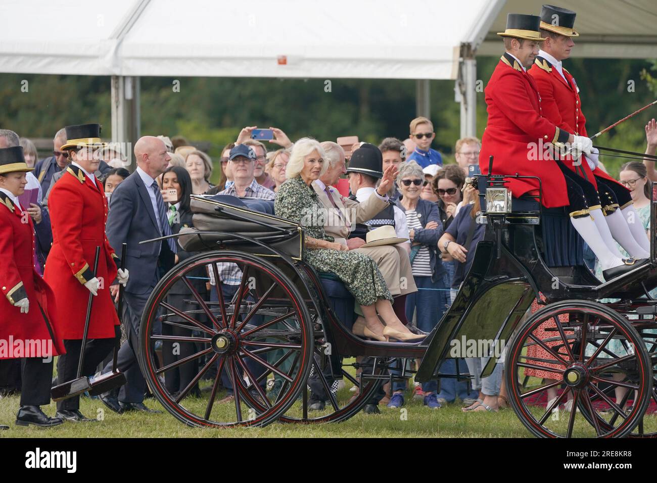 King Charles III and Queen Camilla arrive for a visit to the ...