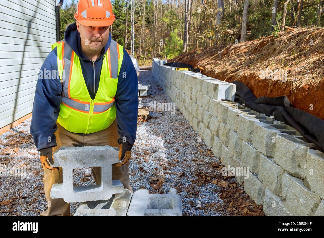 Stone foundation retaining wall hi-res stock photography and images - Alamy