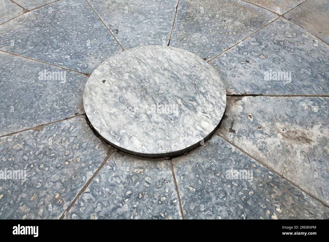 Circular Mound Altar at the Temple of Heaven complex in Beijing, PRC ...