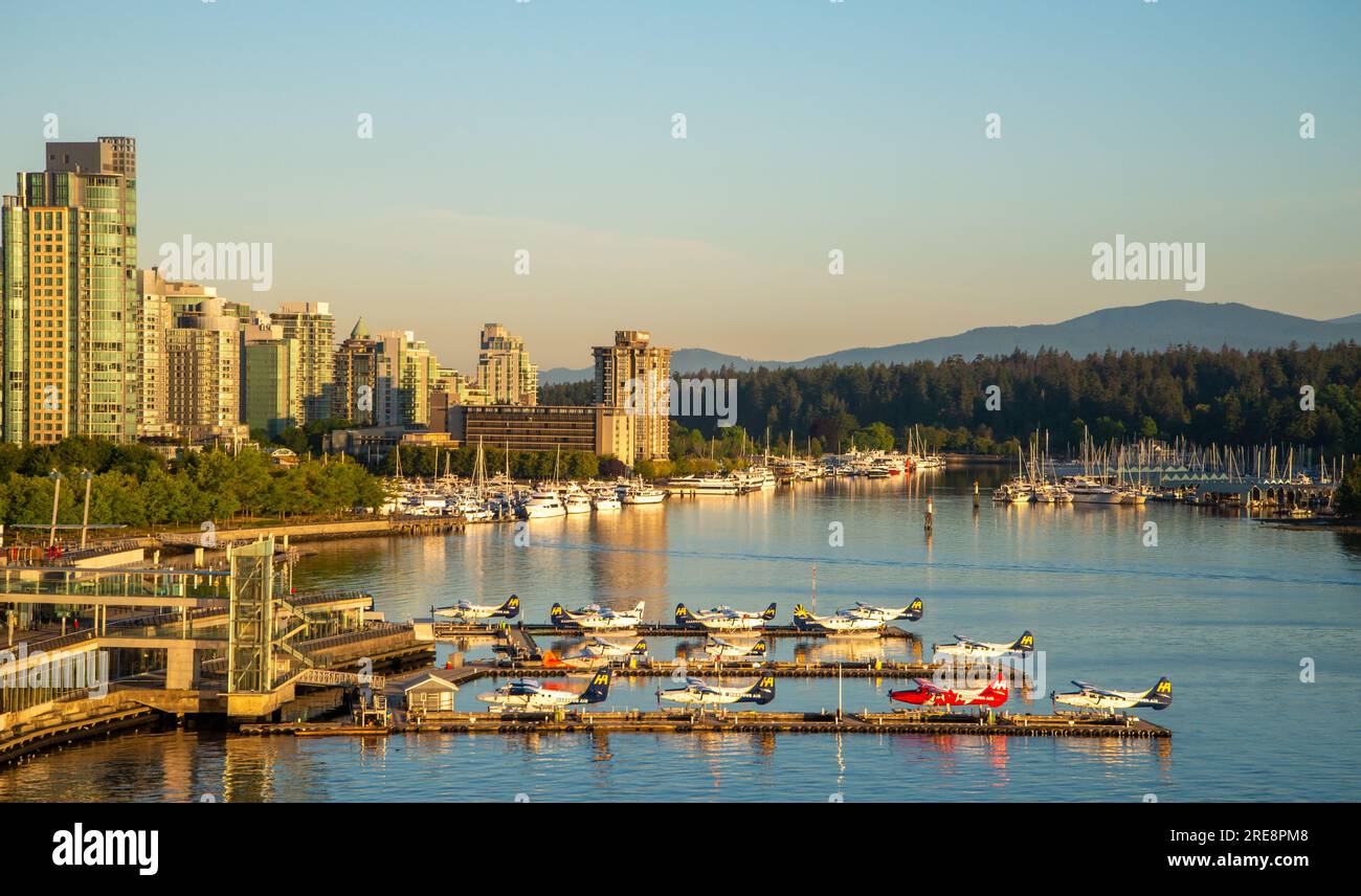 Early morning beautiful scenery Vancouver Port Canada Stock Photo - Alamy