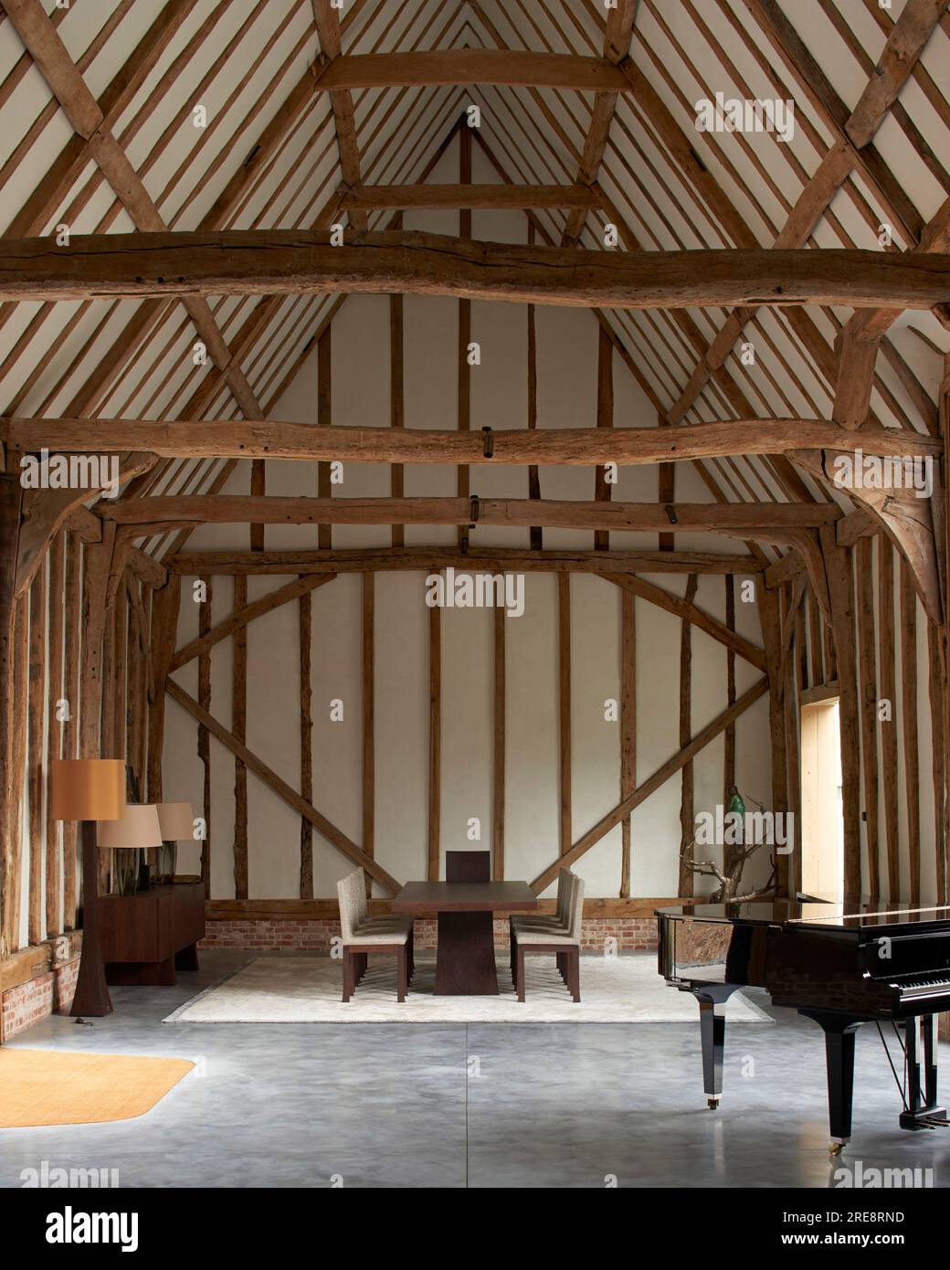 Barn interior hi-res stock photography and images - Alamy