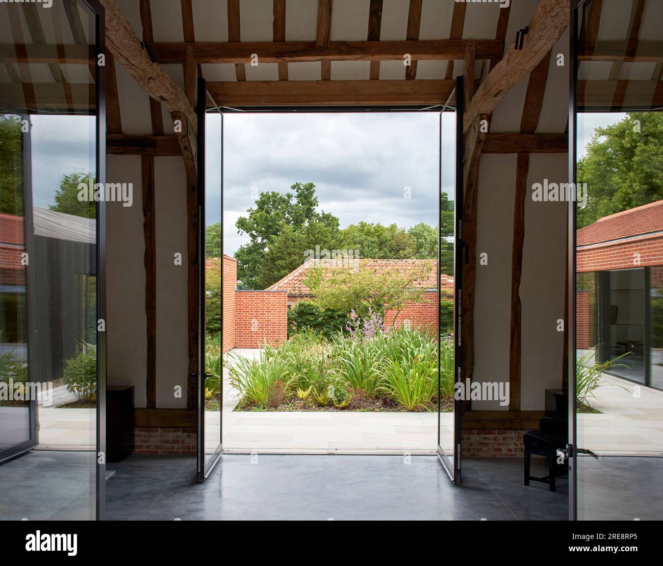 Barn conversion door hi-res stock photography and images - Alamy