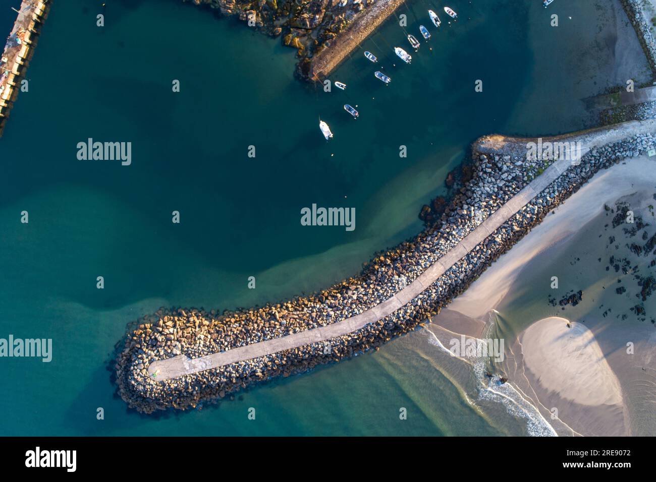 Aerial view of ships hi-res stock photography and images - Alamy