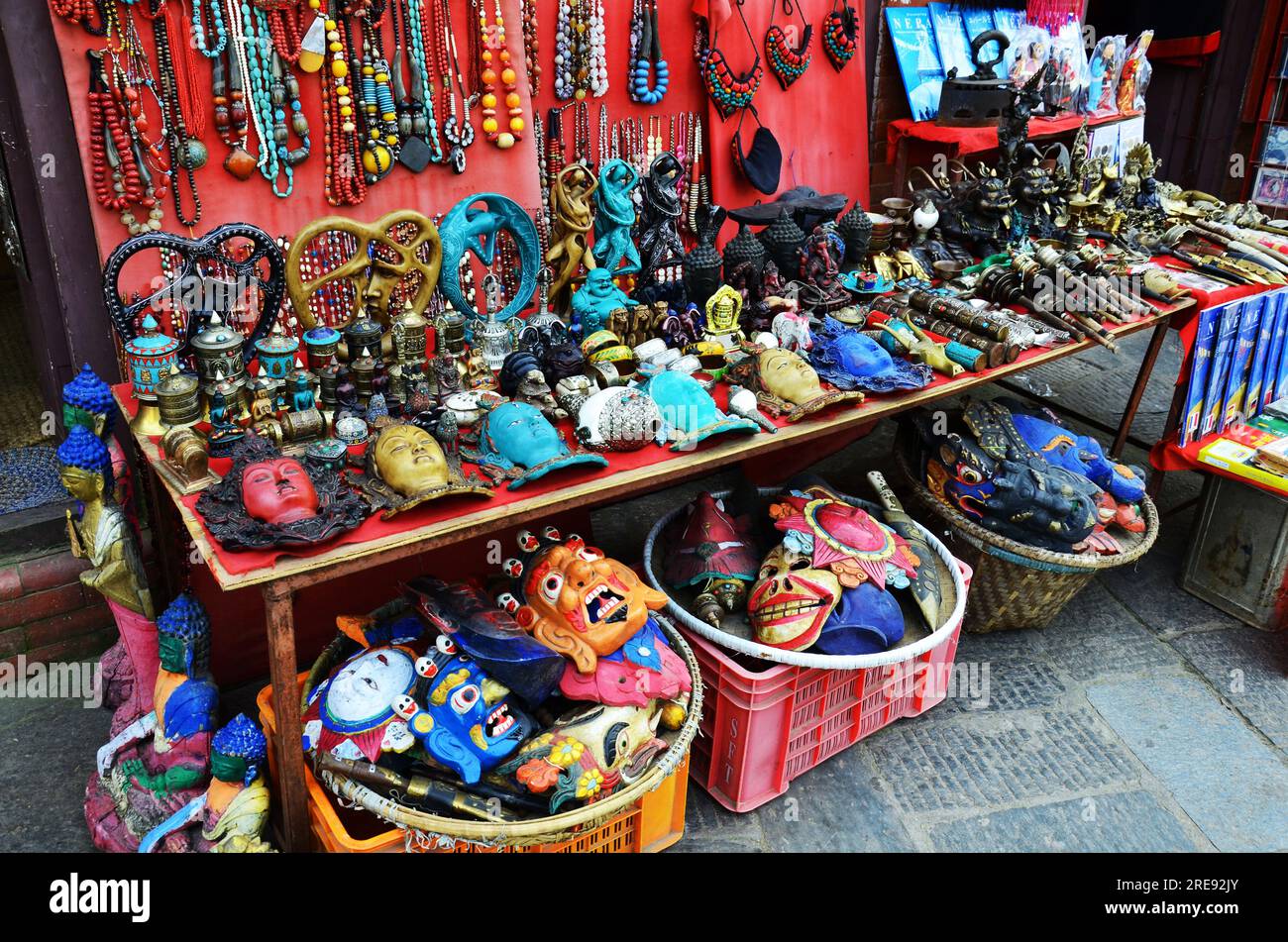 Handicrafts shop thamel kathmandu nepal hi-res stock photography and ...