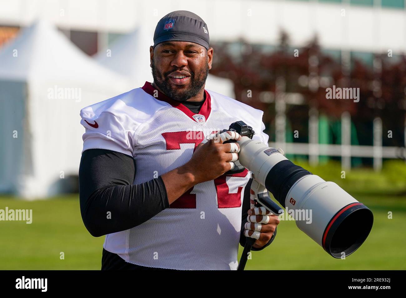 Washington Commanders offensive tackle Charles Leno Jr., uses a Sony ...