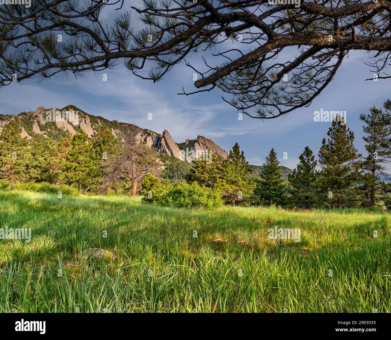 Flatirons boulder hi-res stock photography and images - Alamy