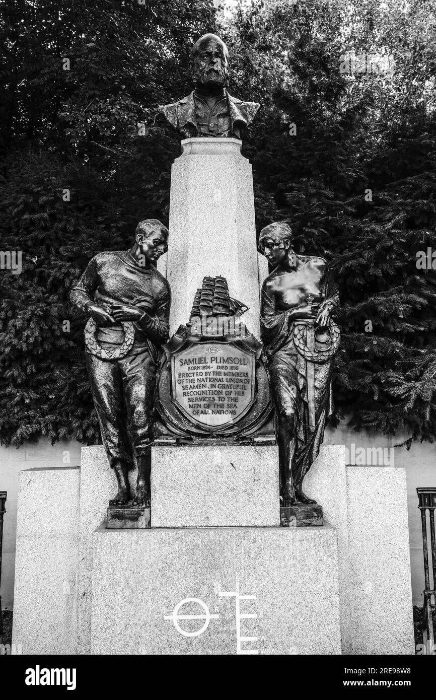 Samuel Plimsoll Monument Stock Photo - Alamy