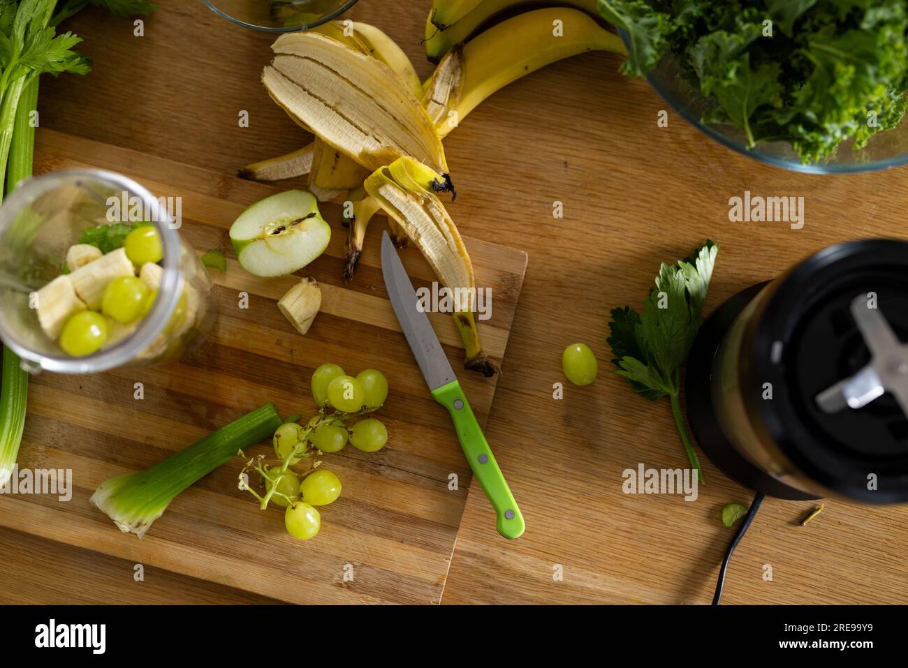 Fruits and vegetables for dinner hi-res stock photography and images ...