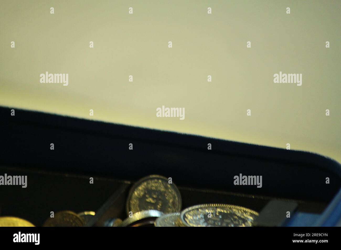 Monaie Money inflation euro dollar franc Stock Photo - Alamy