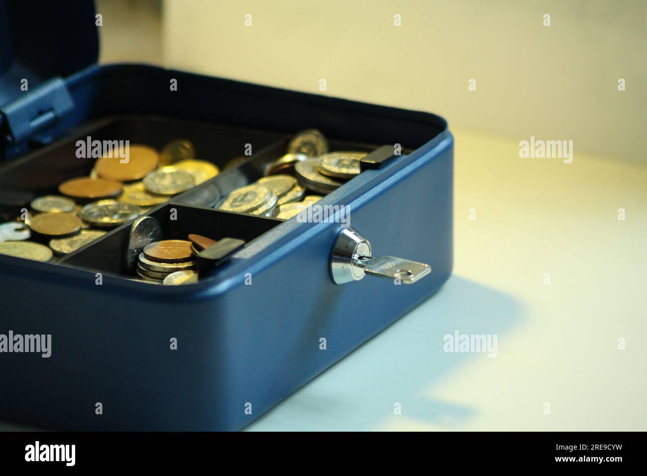 Monaie Money inflation euro dollar franc Stock Photo - Alamy