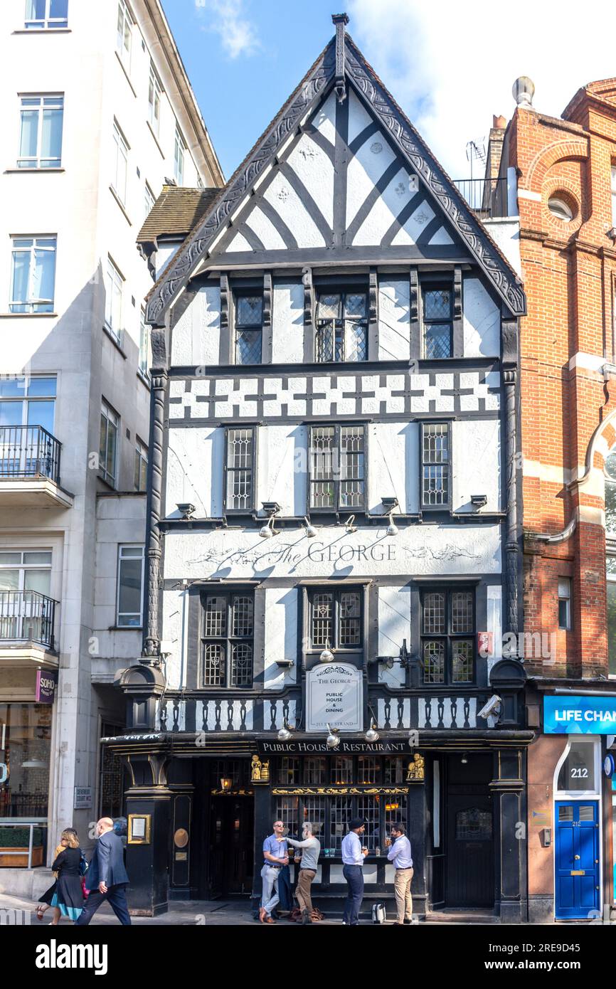 Historic facade exterior pubs public house 18th century the geor hi-res ...