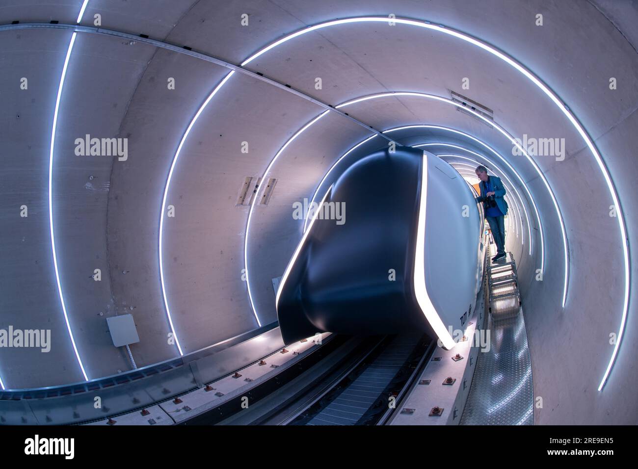 Vacuum tube transport hi-res stock photography and images - Alamy