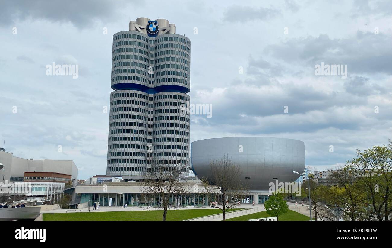 Bmw engineering excellence hi-res stock photography and images - Alamy
