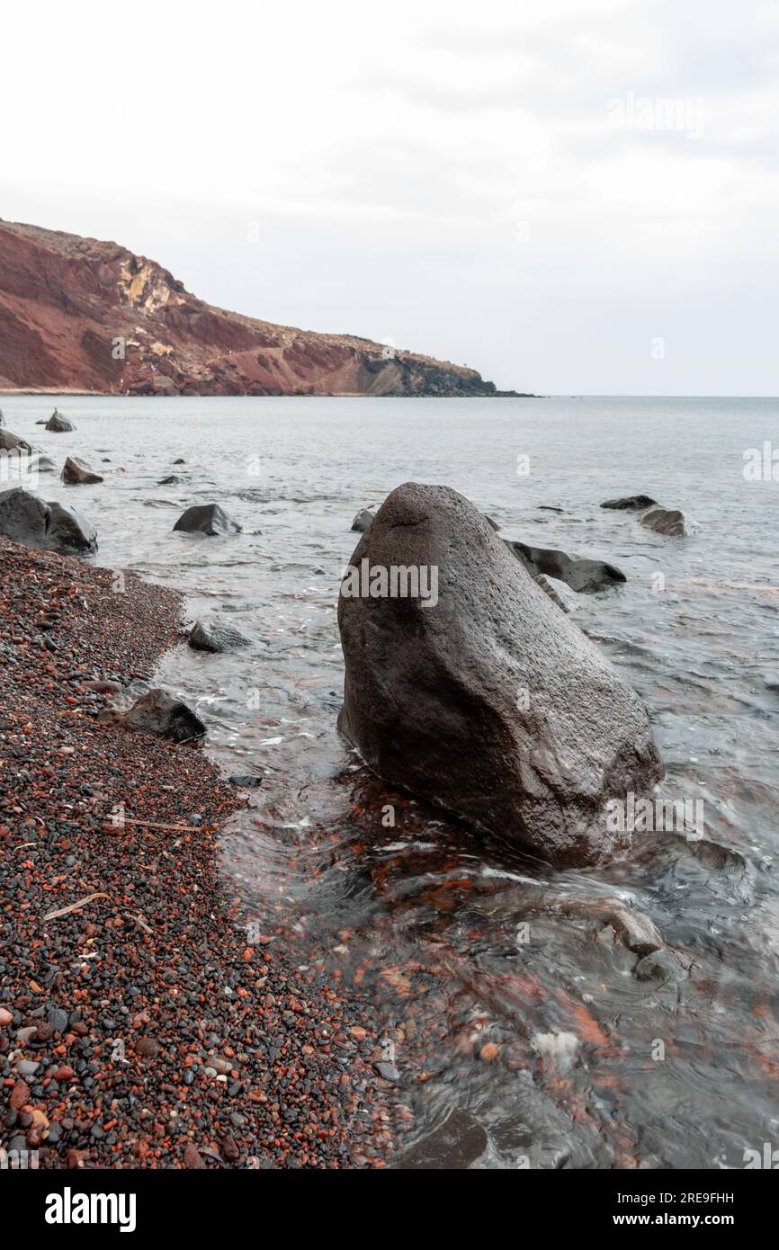 Volcanic landscape of red beach hi-res stock photography and images - Alamy