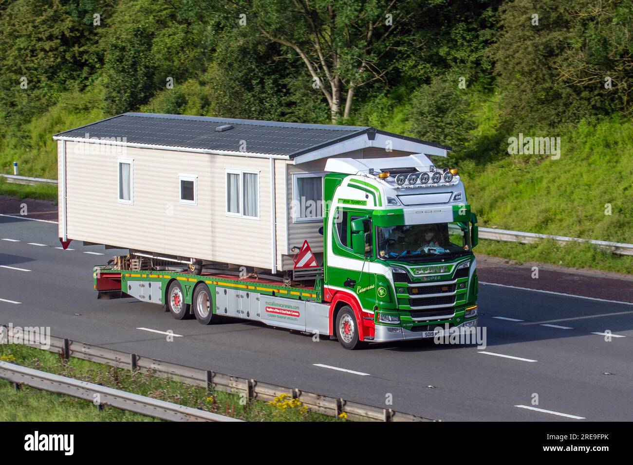 McCallum's Caravans Ltd. Green White Super Scania Diesel 16353 cc ...