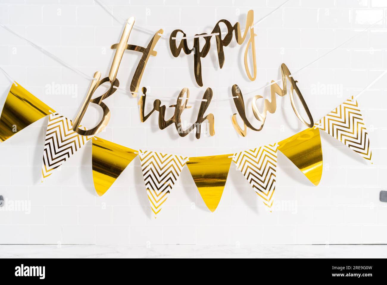 Happy Birthday sign Stock Photo - Alamy