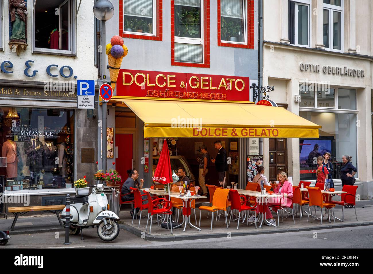 ice cream parlor Dolce & Gelato on Pfeilstrasse in the city center ...