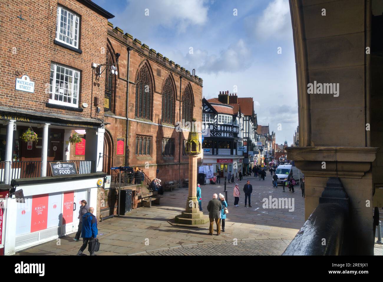 Chester rows medieval hi-res stock photography and images - Alamy
