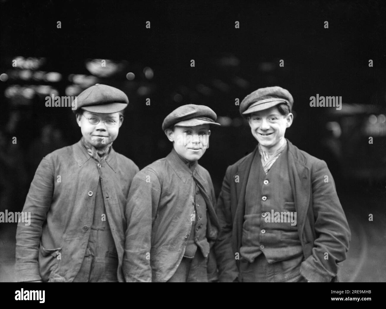 Swan hunter hi-res stock photography and images - Alamy