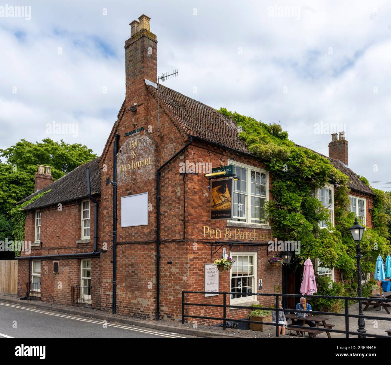 Pen and Parchment - a Greene King public house - Bridge Foot, Stratford ...