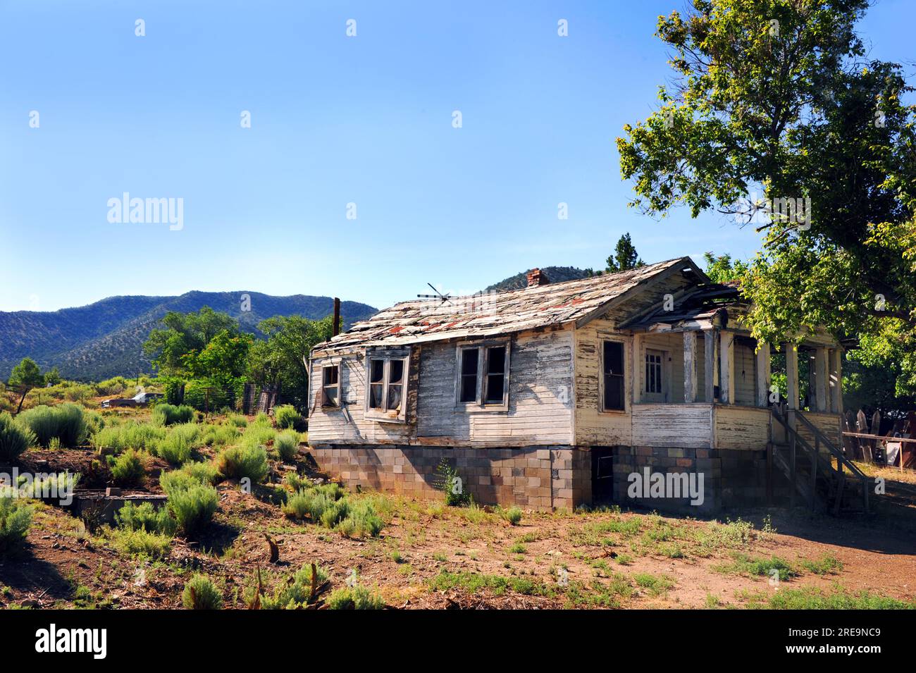 Empty and abandoned home along the Turquoise Trail; Highway 14 ...