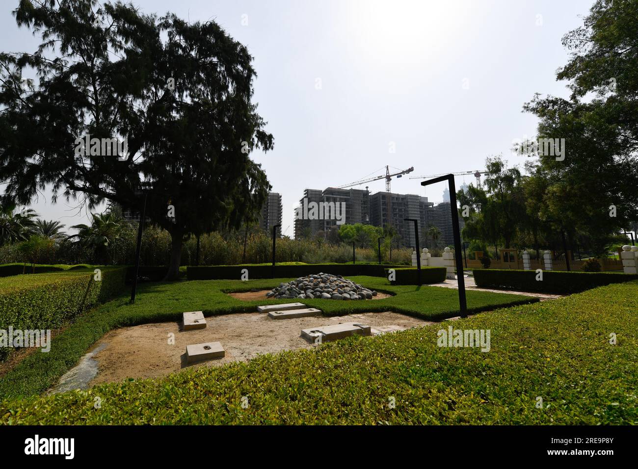 Safa Park area of Dubai near to the canal Stock Photo - Alamy