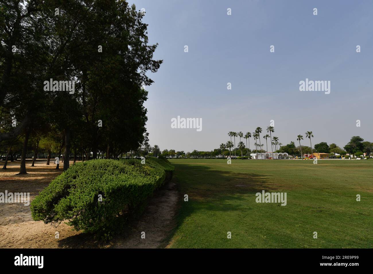 Safa Park area of Dubai near to the canal Stock Photo - Alamy