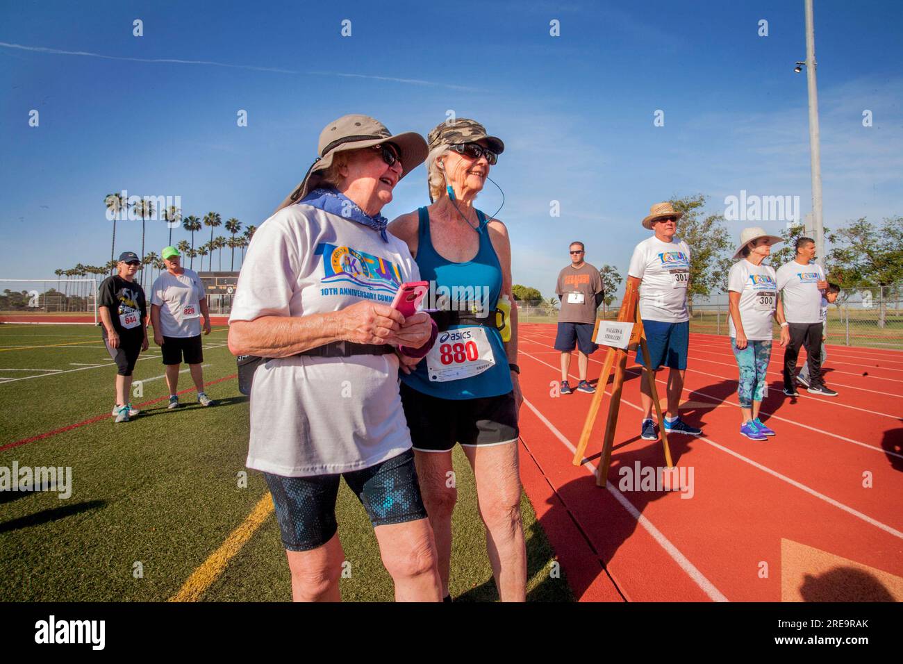Races sign signage hi-res stock photography and images - Alamy