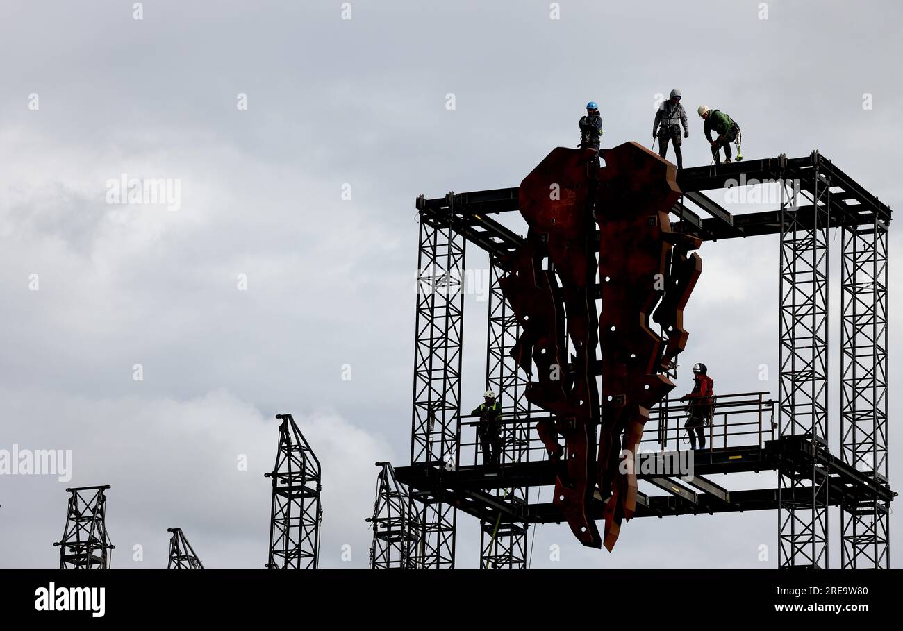 Air time bull hi-res stock photography and images - Alamy