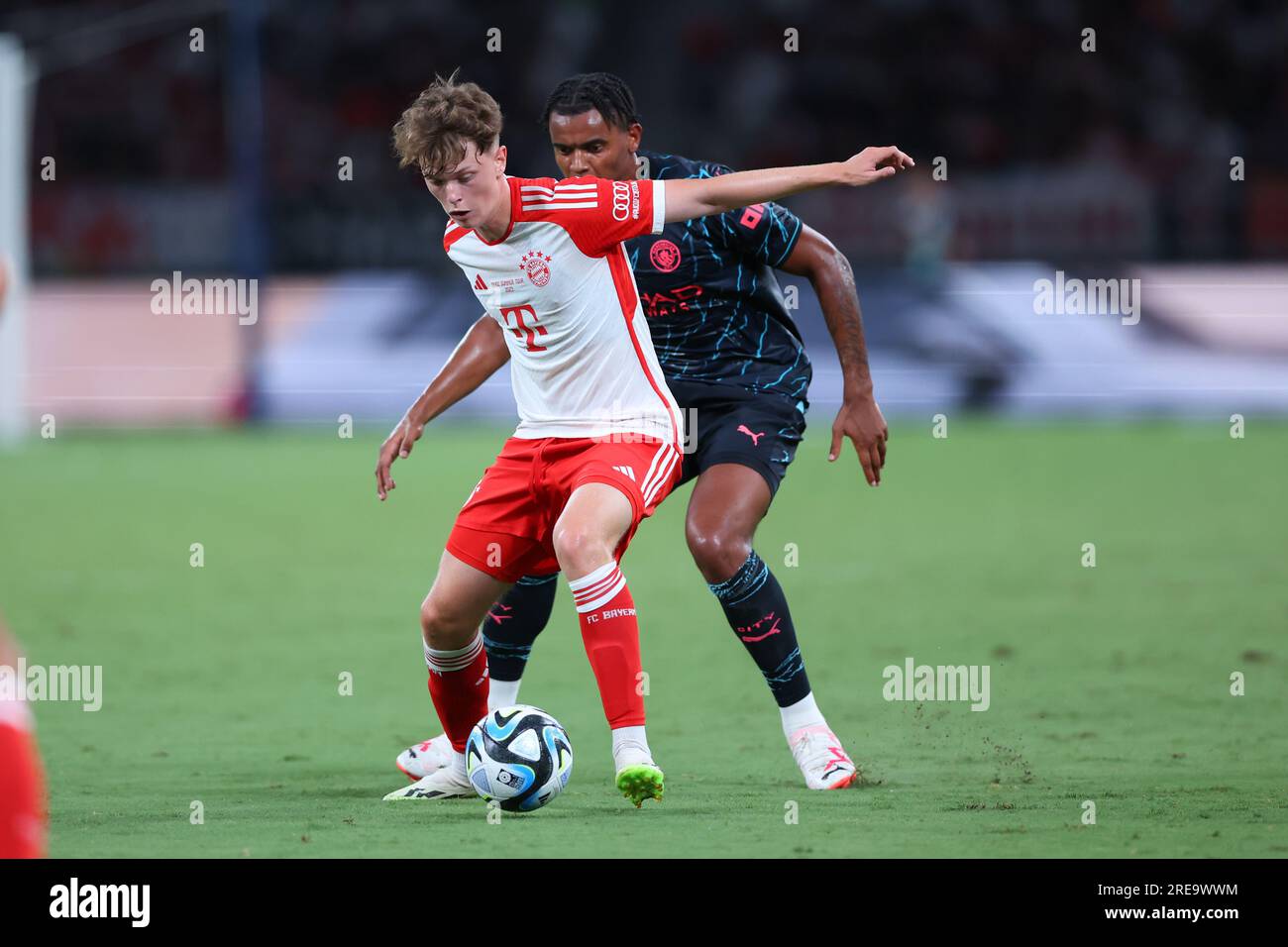 National Stadium, Tokyo, Japan. 26th July, 2023. (L-R) Frans Kratzig ...