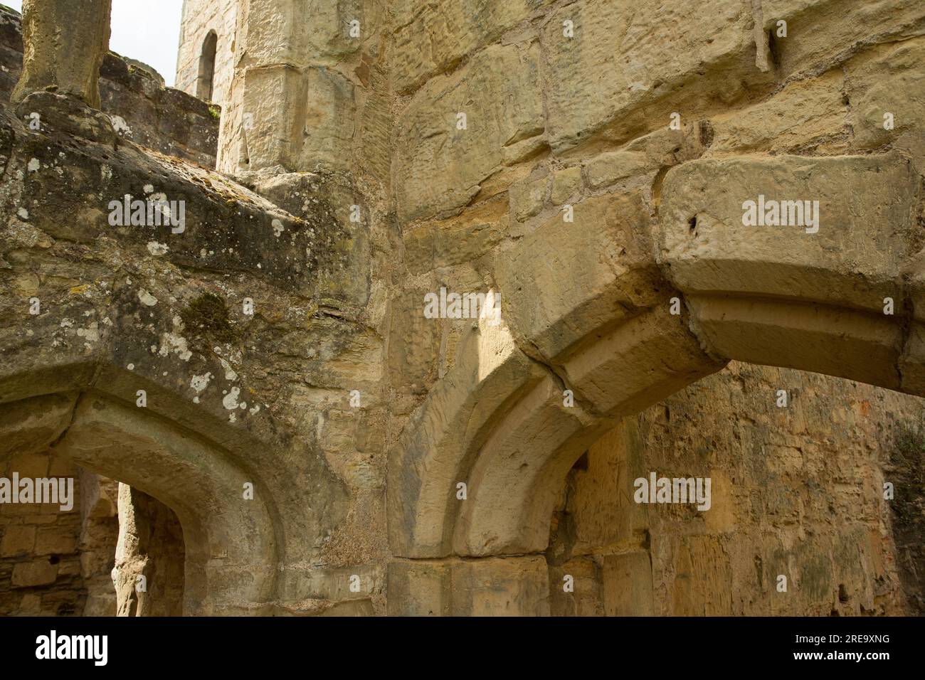Eroded archway hi-res stock photography and images - Alamy