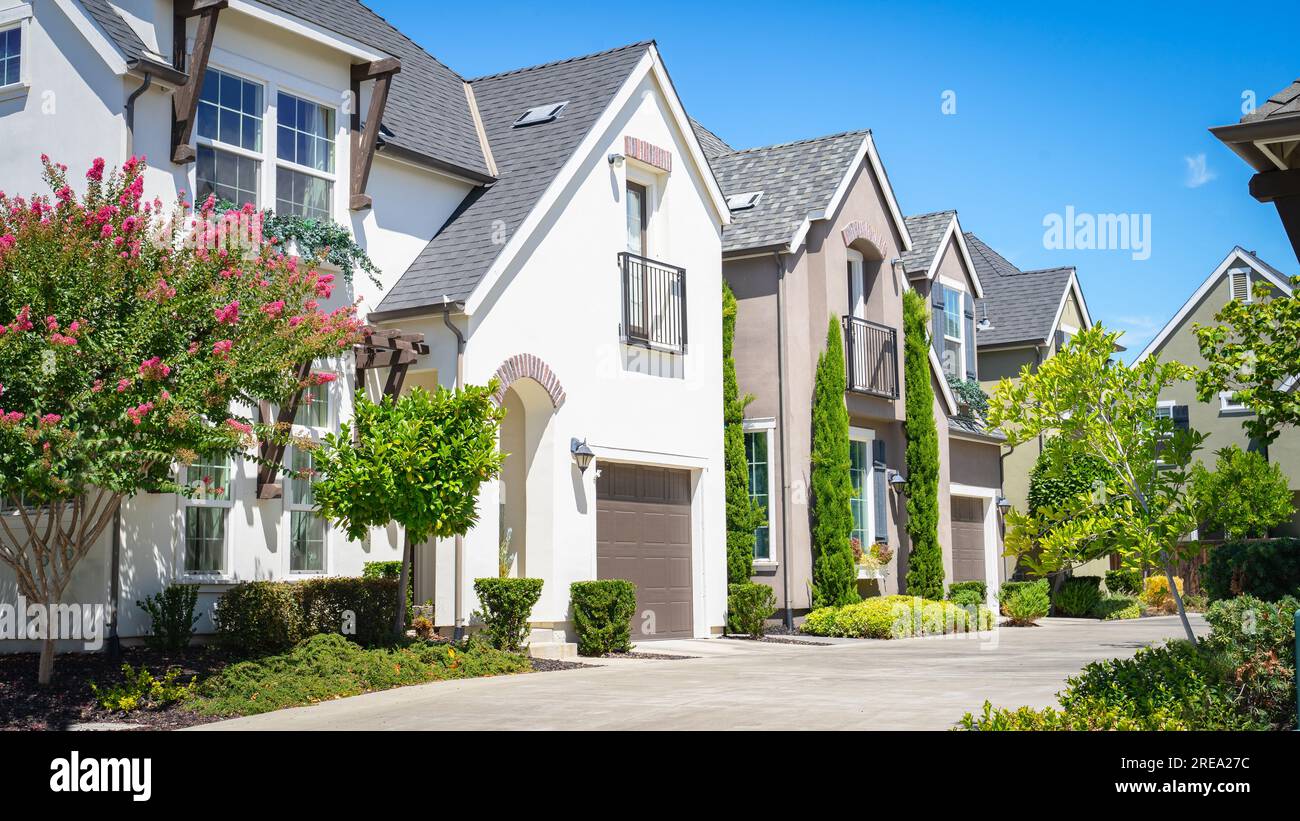 Town Homes side by side in Northern California Stock Photo - Alamy