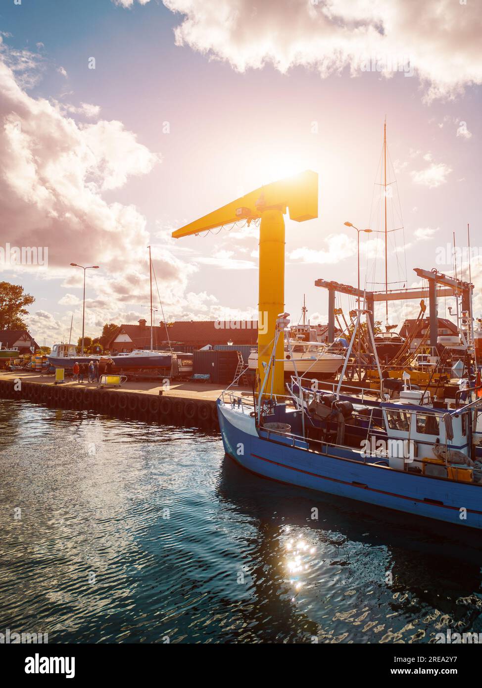 Small ships crane hi-res stock photography and images - Alamy