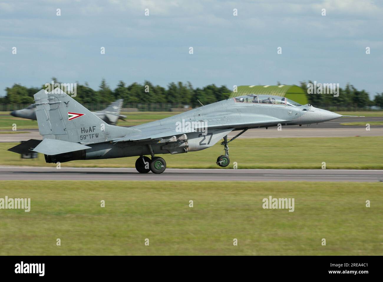 Mikoyan gurevich mig 9 hi-res stock photography and images - Alamy