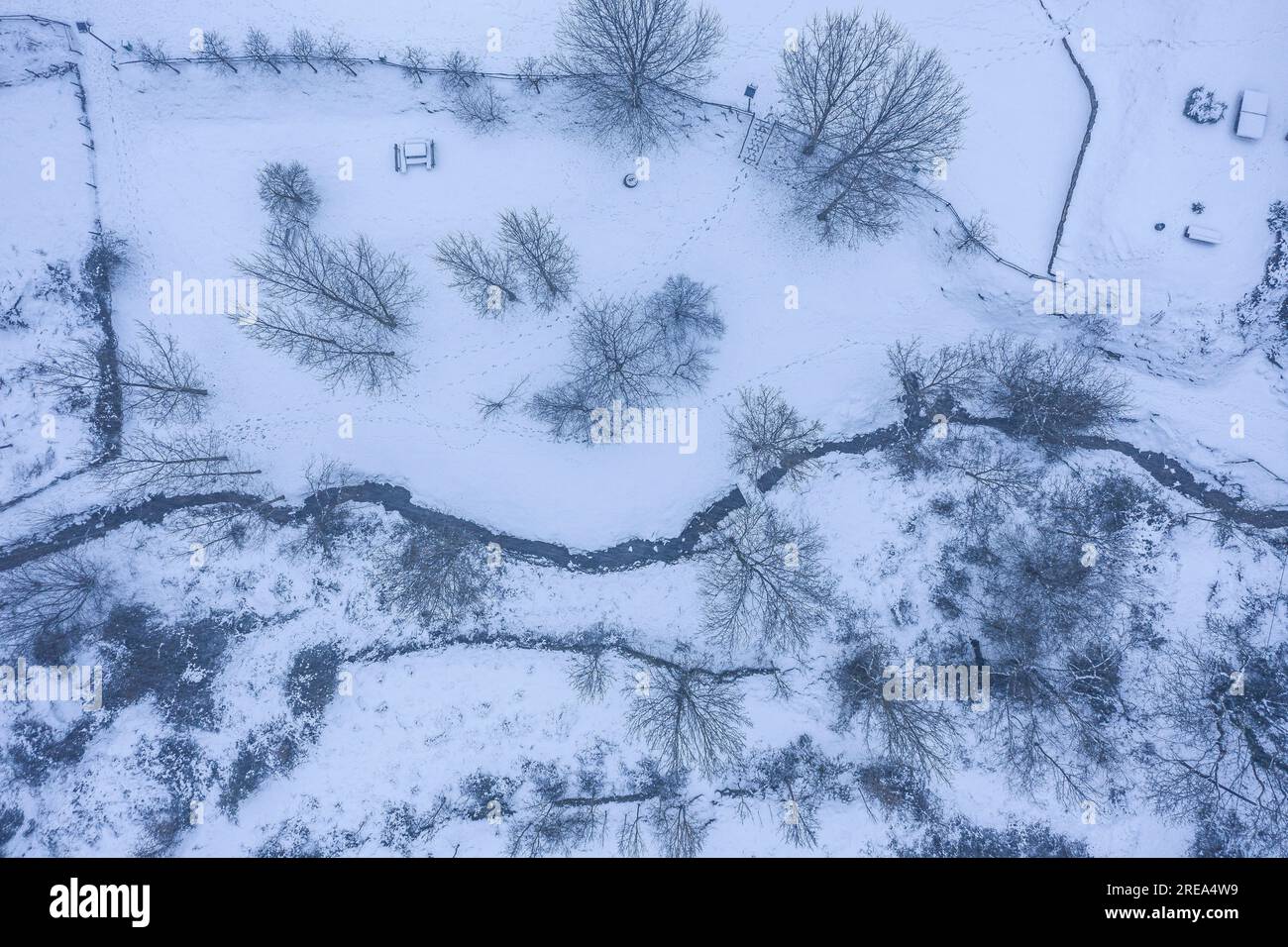 Major snowfall hi-res stock photography and images - Alamy