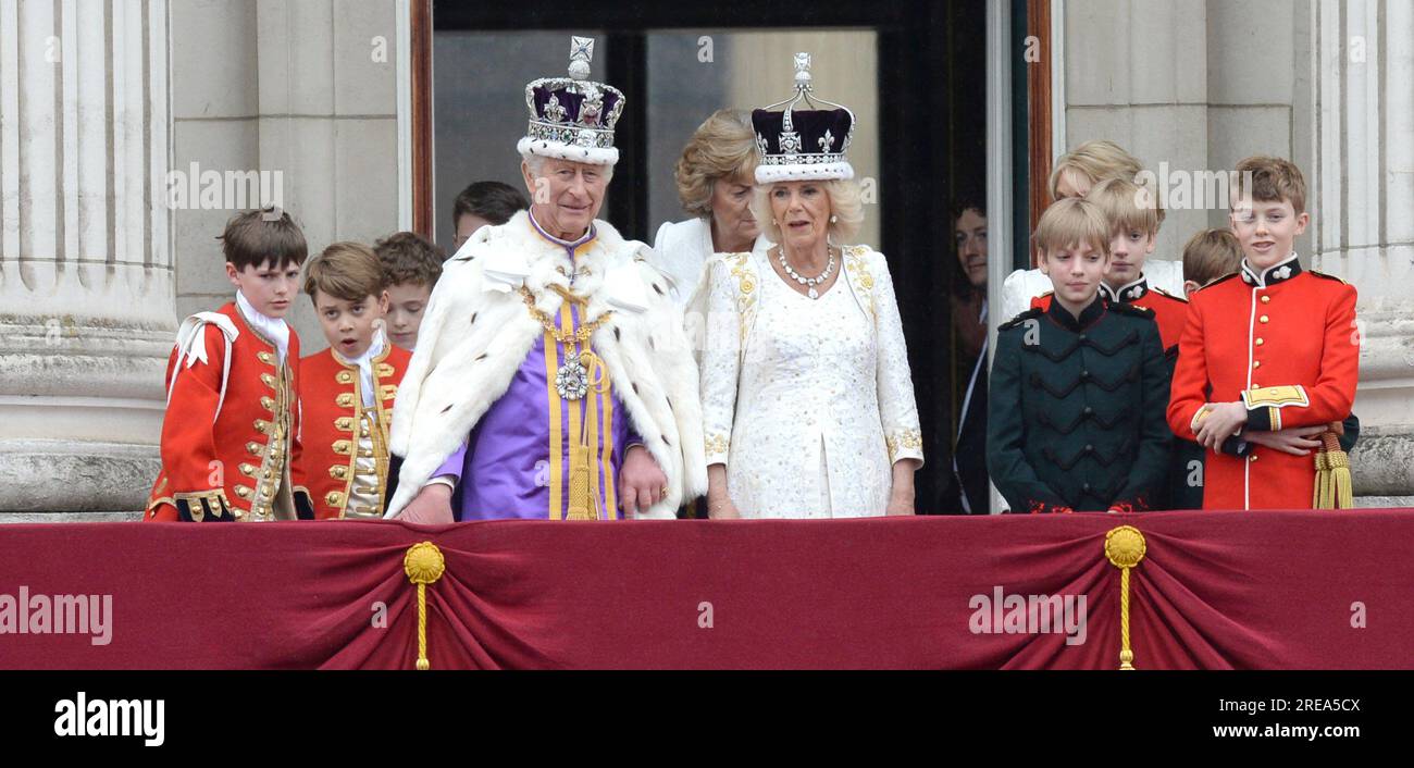 Lord oliver cholmondeley hi-res stock photography and images - Alamy