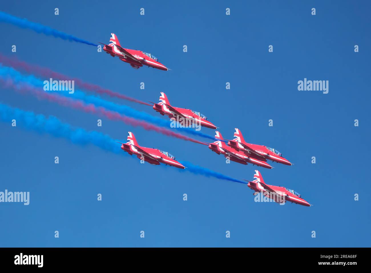 Artistic aviation hi-res stock photography and images - Alamy