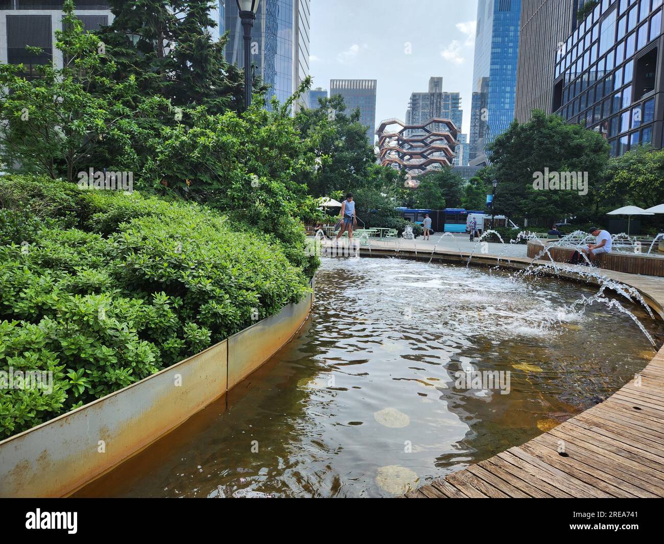 July 26, 2023, New York City, New York: (NEW) New Yorkers Cooling Up at ...