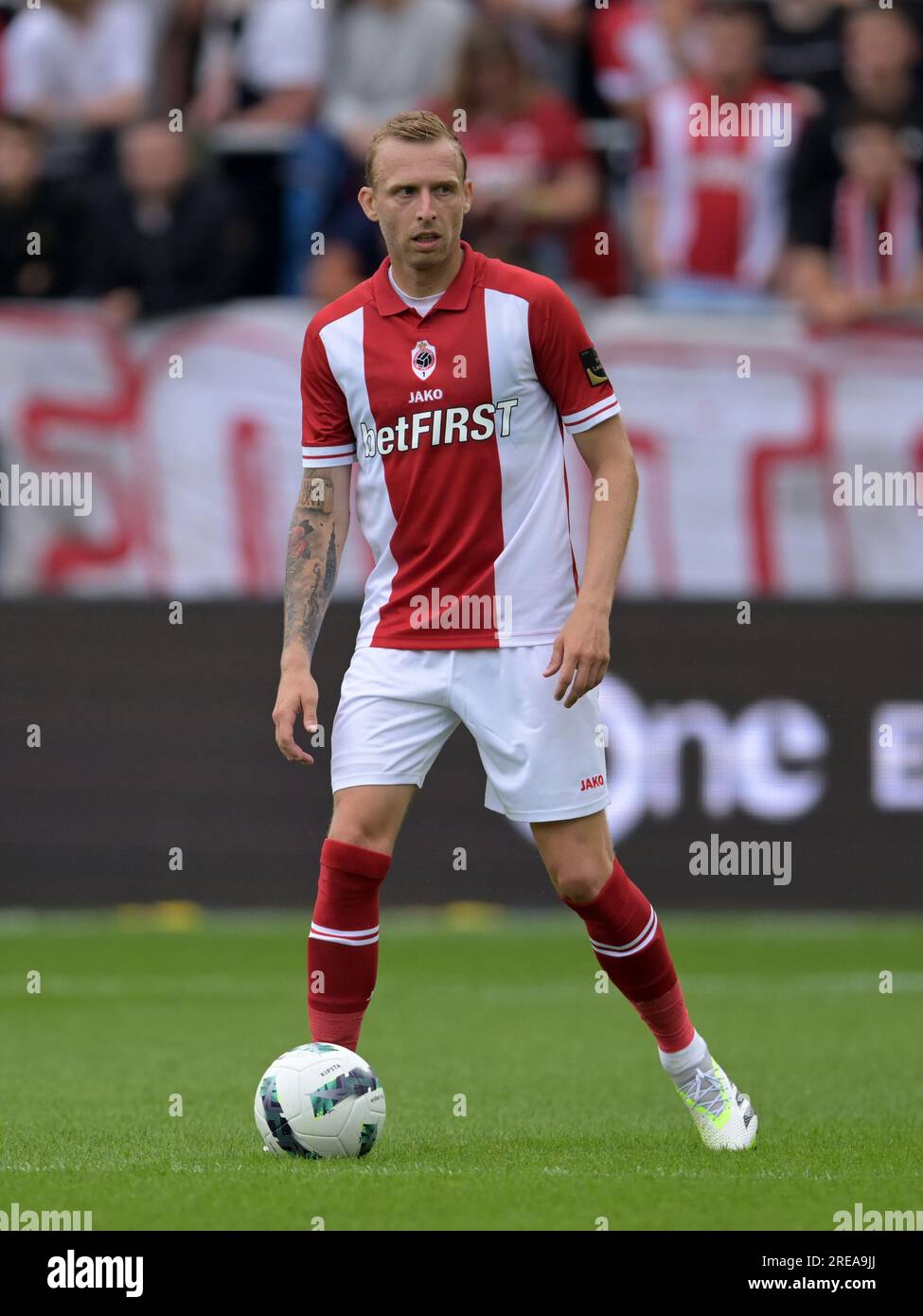 Ritchie de laet hi-res stock photography and images - Alamy