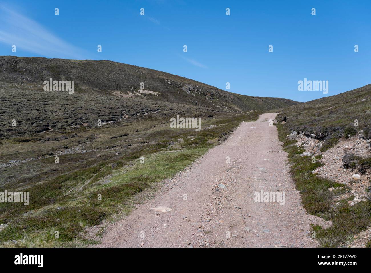 Track leading to the Hams of Muckle Roe, Muckle Roe, Mainland, Shetland ...