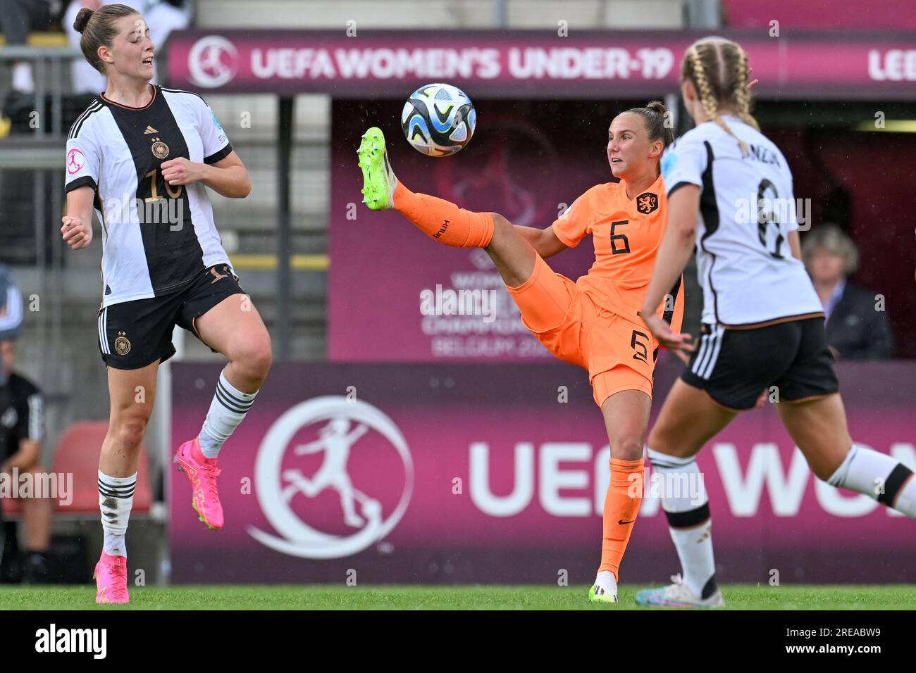 Alara Sehitler (10) of Germany and Rosa Van Gool (6) of The Netherlands pictured during a female ...