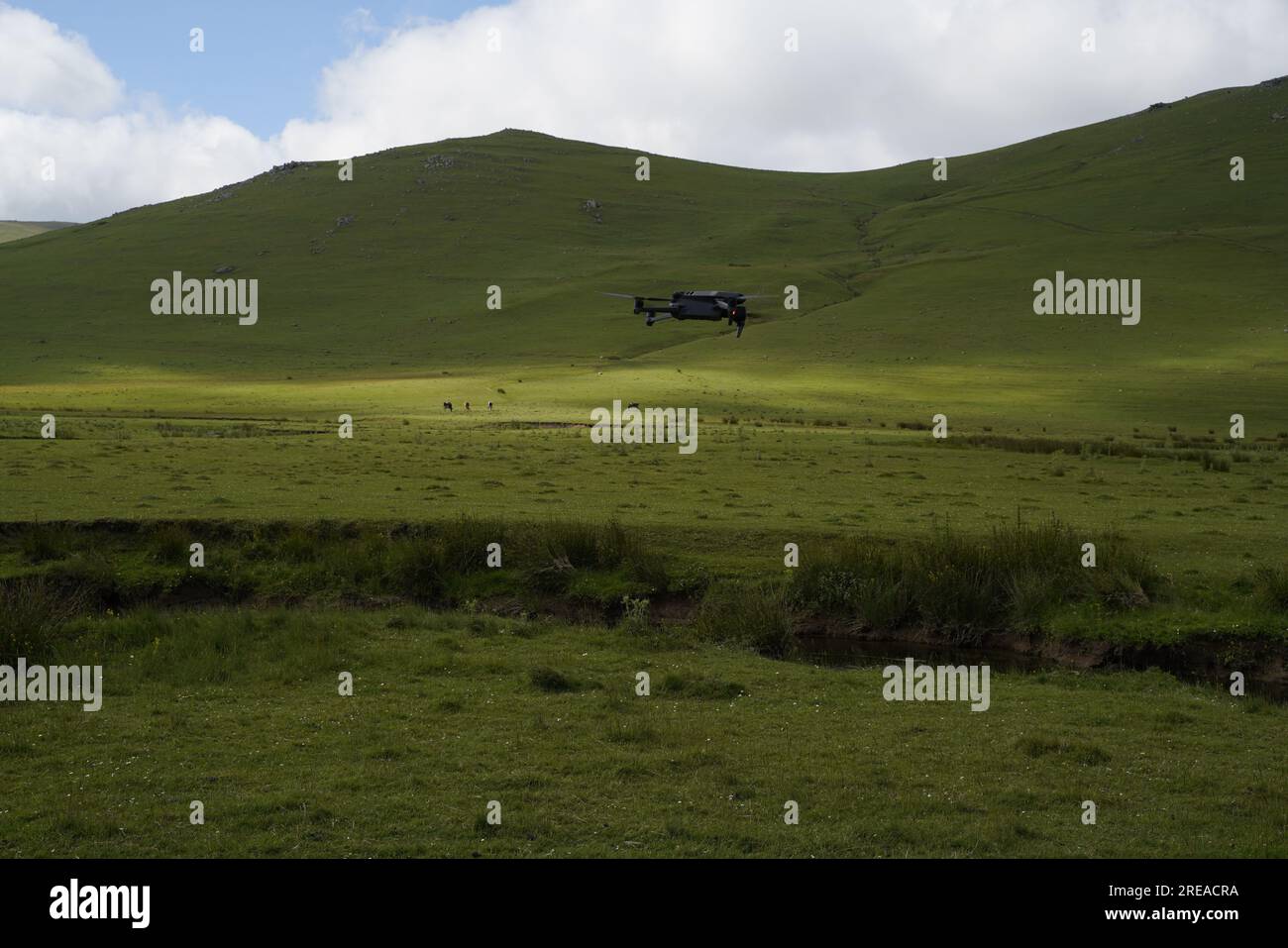 Beautiful flying drone aerial view hi-res stock photography and images ...