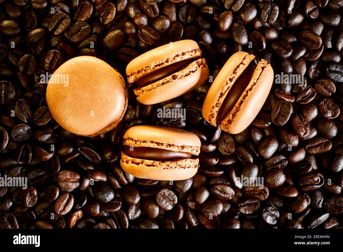 Coffee flavoured chocolate hi-res stock photography and images - Alamy