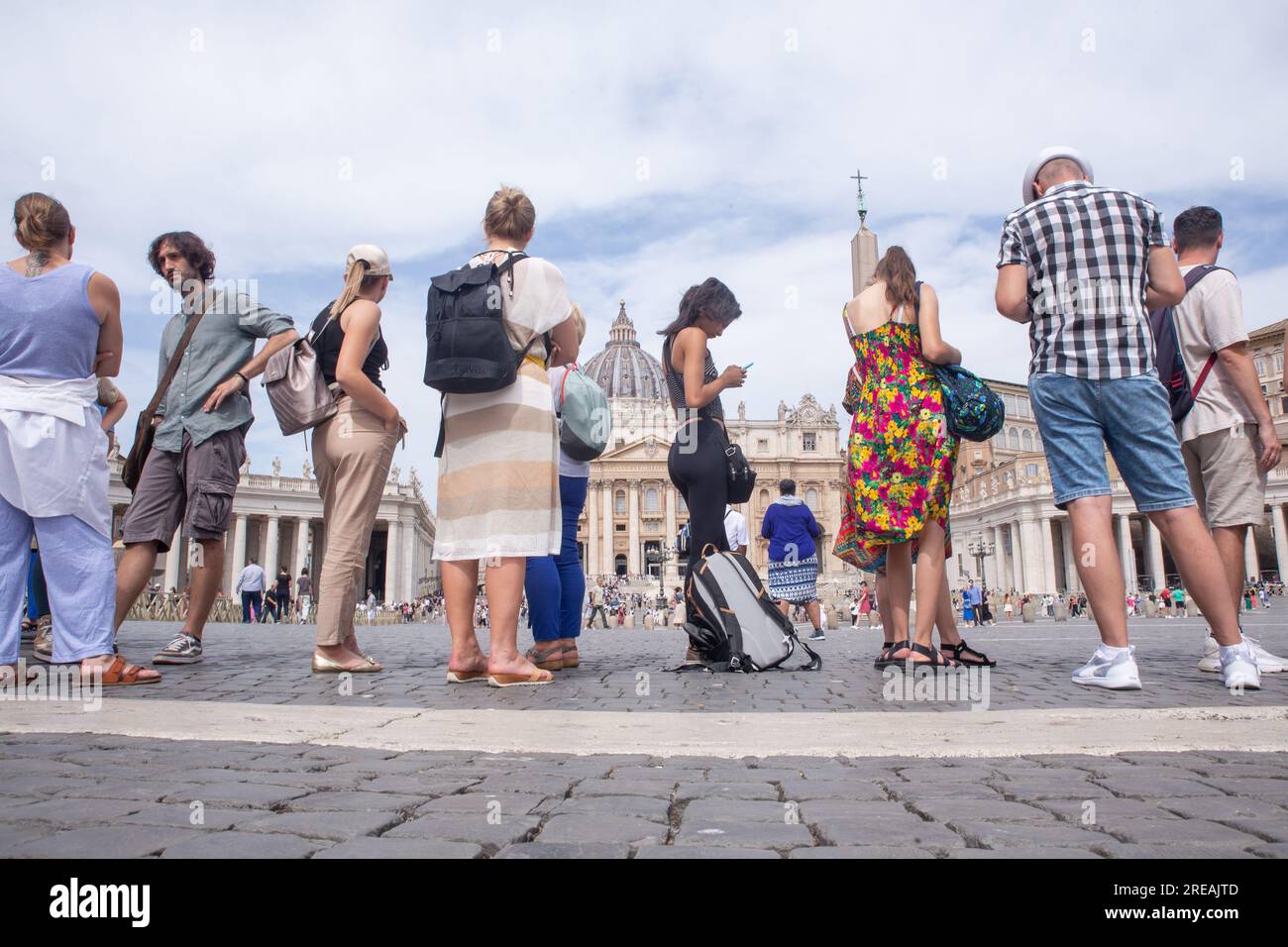 Rome, RM, Italy. 26th July, 2023. Tourists queuing to enter St. Peter's ...