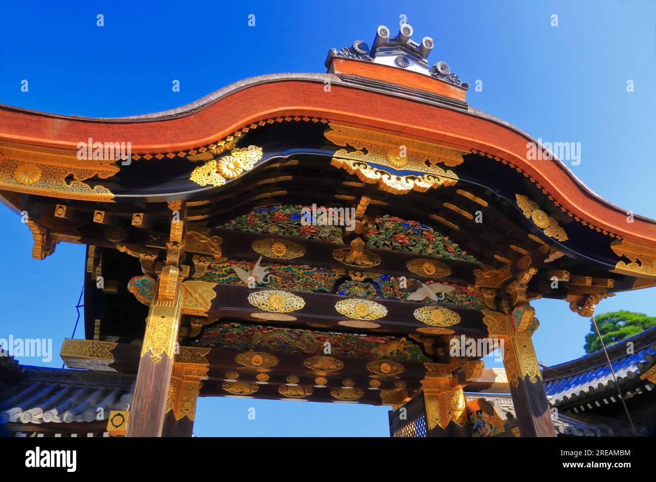 Karamon Gate of Nijo Castle Stock Photo - Alamy