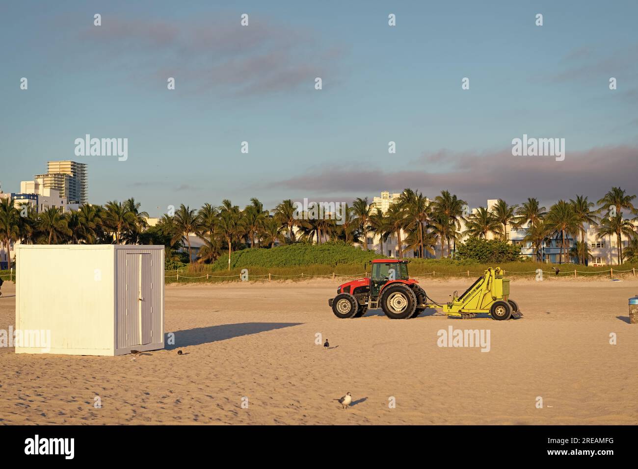 Tractor sand beach cleaner hi-res stock photography and images - Alamy